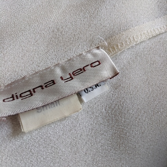 Digna Yero | Tops | Digna Yero Vintage White Tank | Poshmark